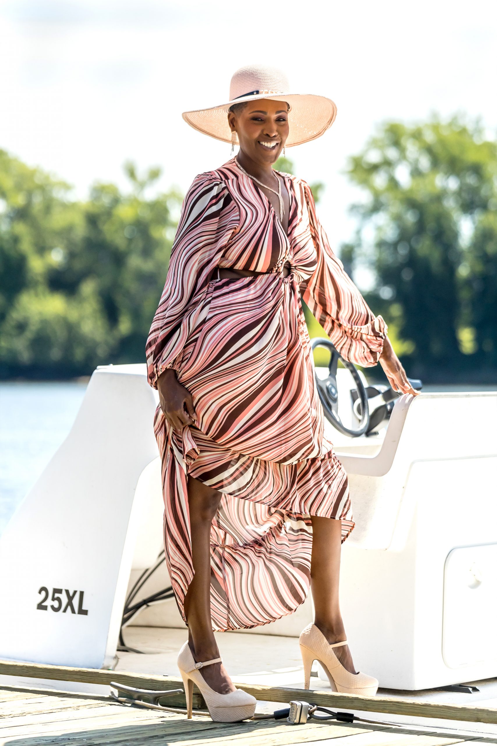 Meet Beautiful Model and Business Woman Samantha Bass. Let’s see what ...